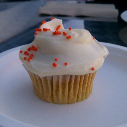 SusieCakes - Cupcake Shop in San Francisco