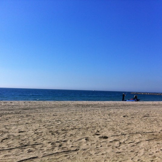 Platja de Llevant - Diagonal Mar i el Front Maritim del Poblenou ...