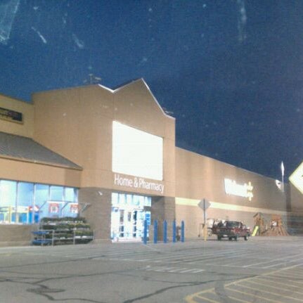 Walmart Supercenter - Big Box Store in Cambridge