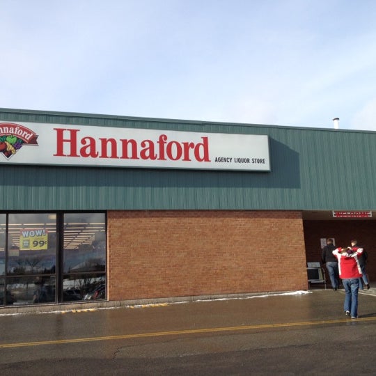 Hannaford Supermarket - 3 tips
