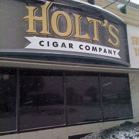 Holt's Cigar Company - Northeast Philadelphia - 7 tips from 245 visitors