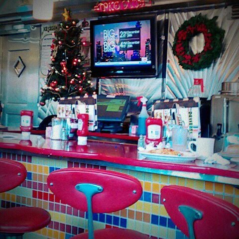 Mayfair Diner - Holmesburg - 28 tips