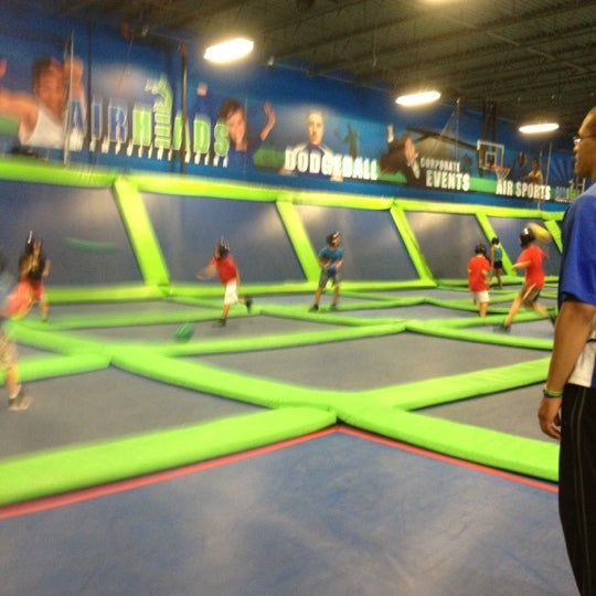 AirHeads Trampoline Arena - Tampa, FL