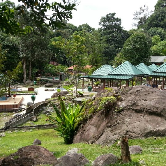 Poring Hot Spring & Nature Reserve - Resort in Ranau