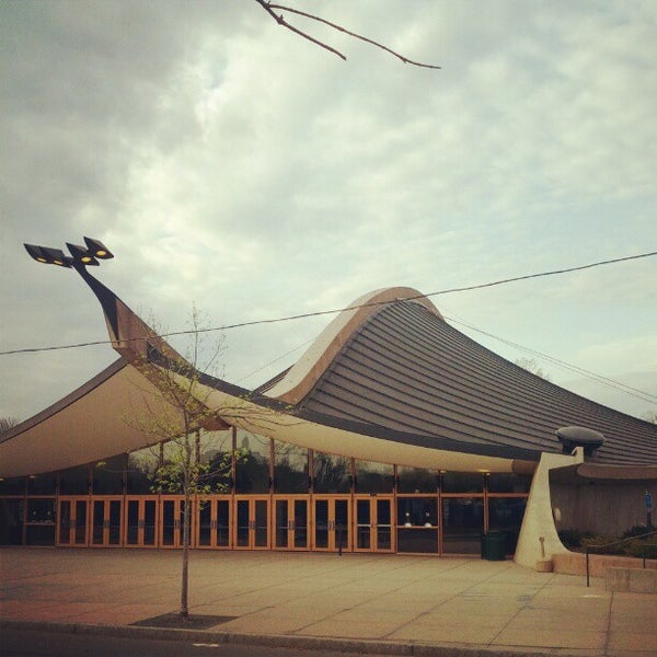 David S. Ingalls Rink - Downtown New Haven - 7 tips