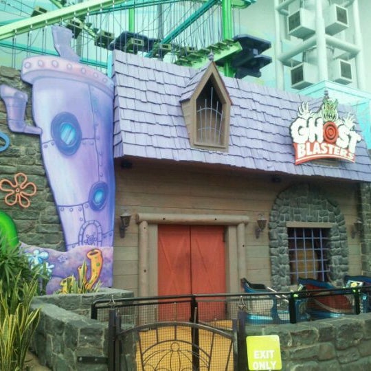 Ghost Blasters - East Bloomington - Nickelodeon Universe
