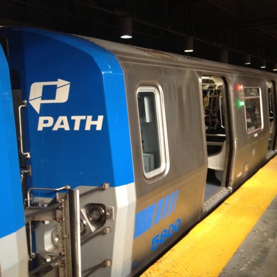 Newark PATH Station - Newark Central Business District - 1 Raymond Plz W