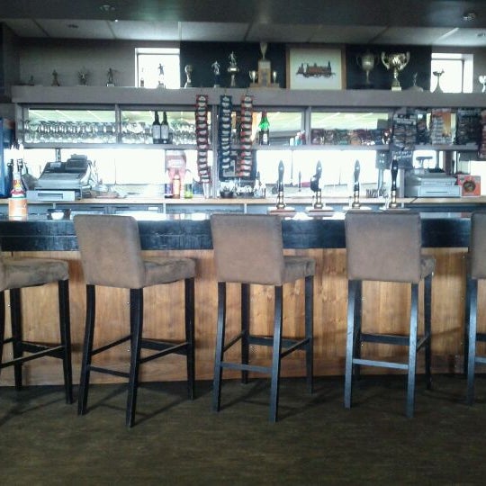 Dulwich Hamlet FC - Southwark - Edgar Kail Way