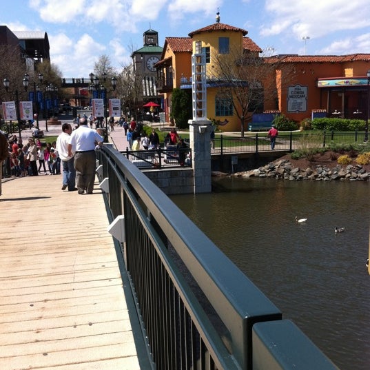 RIO Entertainment Center - Shopping Mall in Gaithersburg