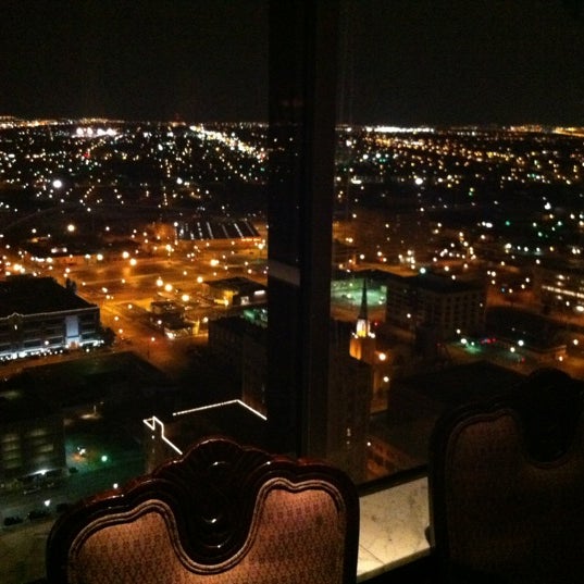 The Summit Club - Downtown Tulsa - 15 W 6th St