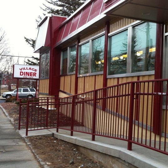 Village Diner - 17 tips