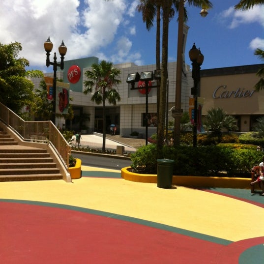 DFS Galleria Guam - 26 tips