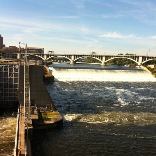 Upper St. Anthony Falls Lock and Dam - Downtown East - 4 tips from 718 ...