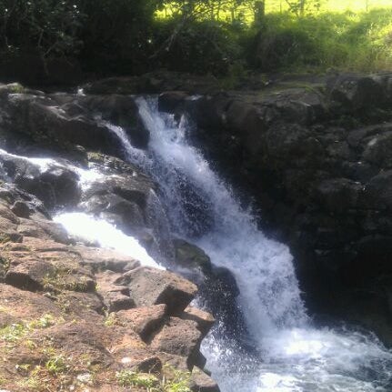 Ho'opi'i Falls - End of Kapahi rd