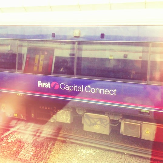 Selhurst Railway Station (SRS) - 3 tips from 1087 visitors