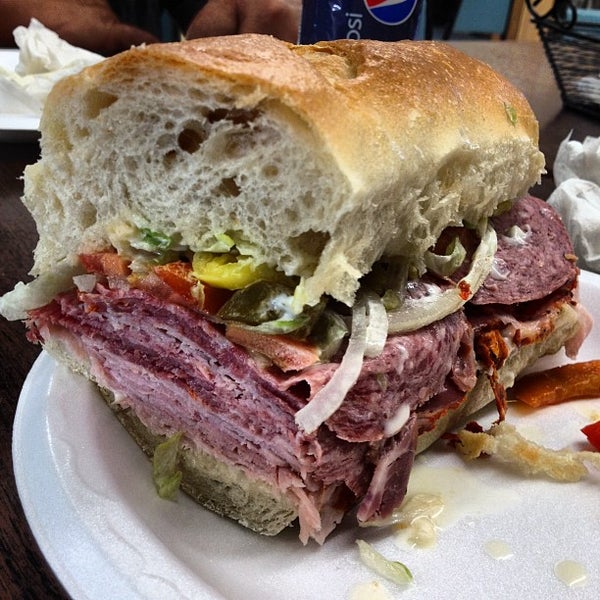 Calabresella's - Deli / Bodega