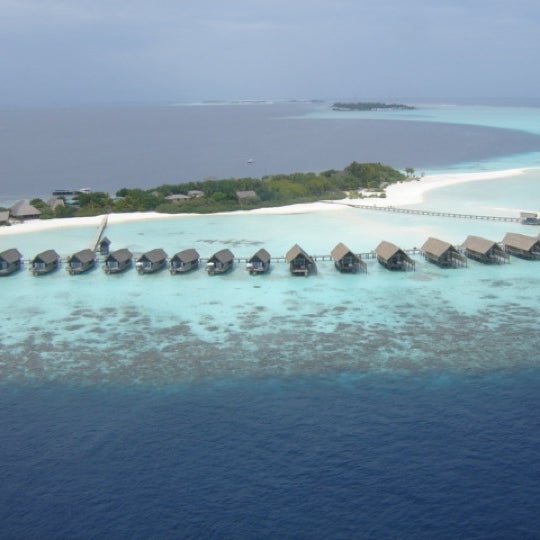 Cocoa Island Resort - Resort