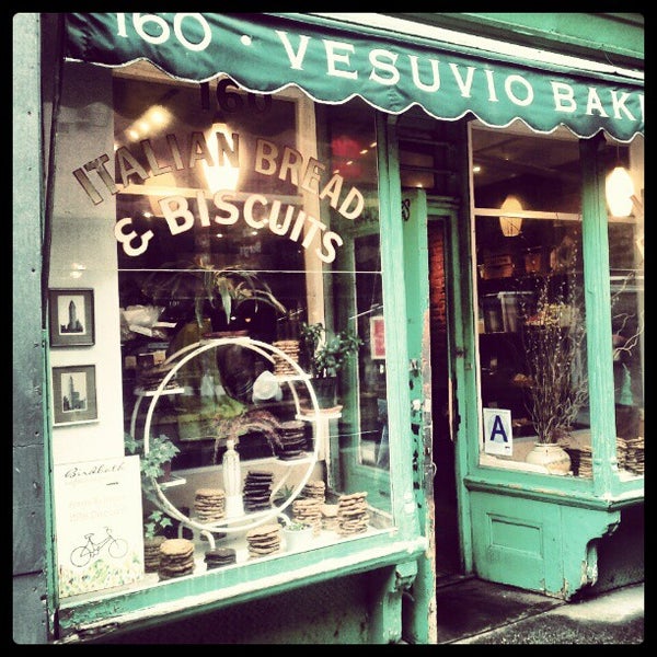 Birdbath Neighborhood Green Bakery - Bakery in New York