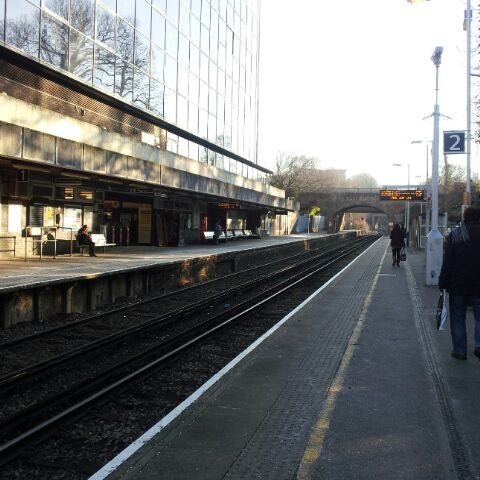 Bracknell Railway Station (BCE) - Market St.