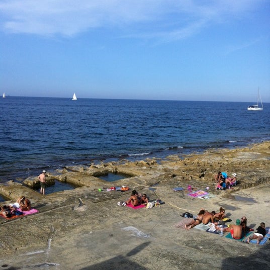 Surfside Bar and Grill - Sliema, Sliema