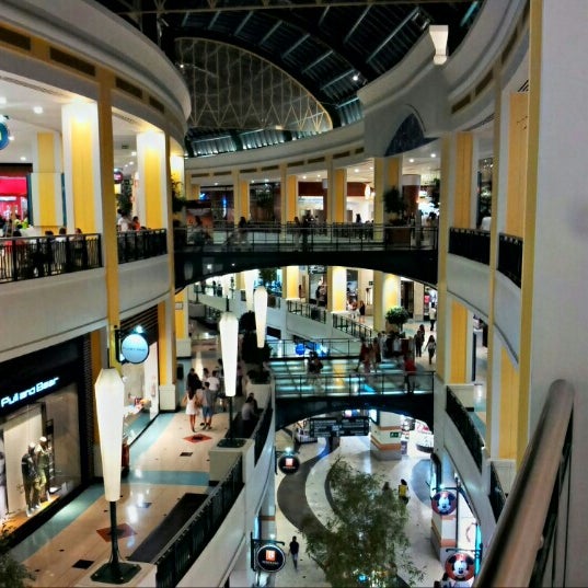 Centro Comercial Colombo - Carnide - Av. Lusíada