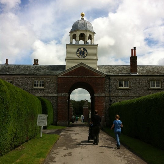 Glynde Place - Lacys Hill