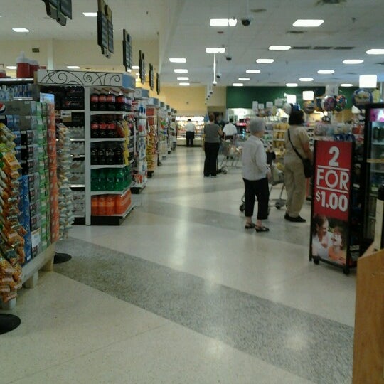 Publix - West Miller Square - Miami, FL