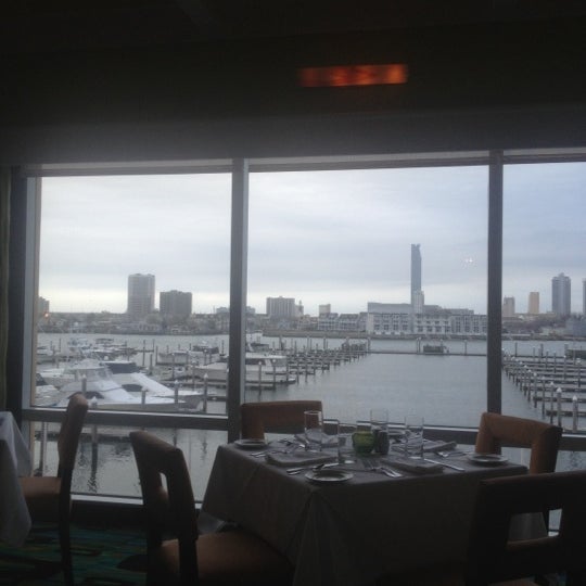 Chart House - Marina District - 35 tips from 955 visitors