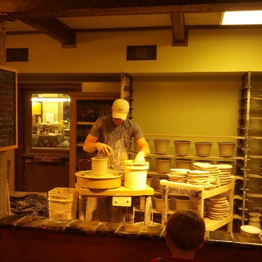 Pigeon River Pottery - Gift Shop