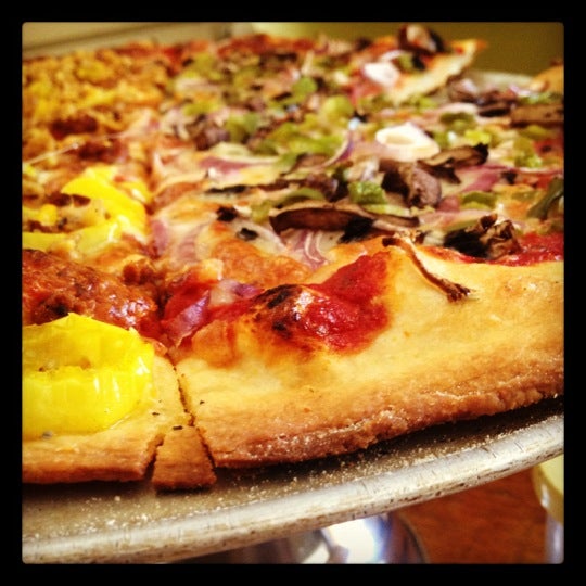 Brick Road Pizza Co. - Pizza Place in East Hills