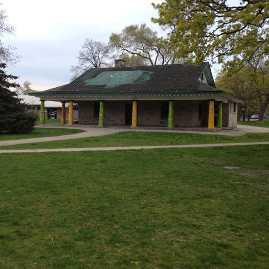 Withrow Park - Riverdale - 725 Logan Ave.