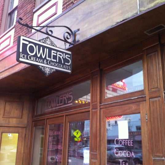 Fowler's Ice Cream & Chocolates - 671 Main St