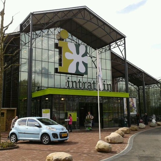 Intratuin Elst - Garden Center in Elst
