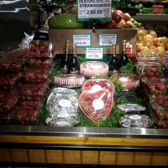 Kress IGA Supermarket - Seattle Central Business District - 17 tips ...