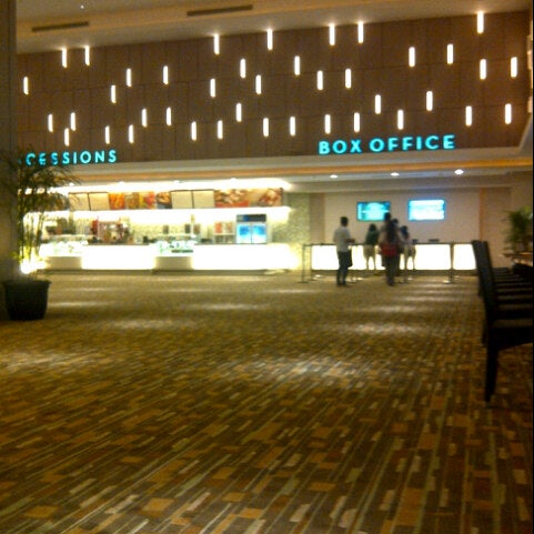 Solo Square XXI - 111 tips from 6620 visitors