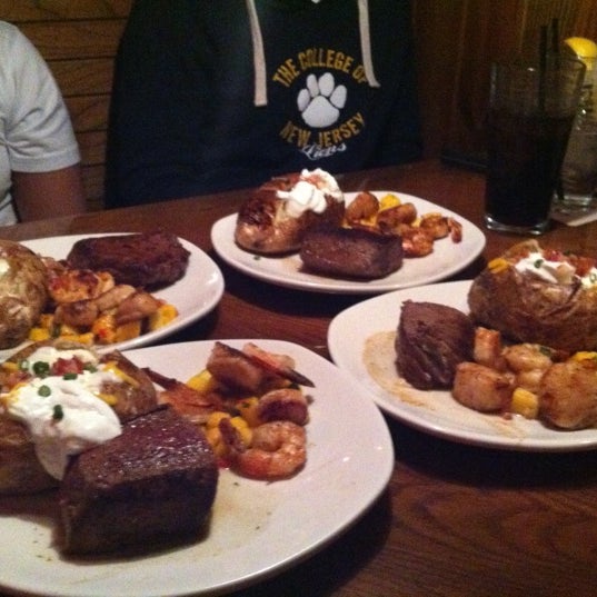 Outback Steakhouse - 15 tips from 1091 visitors