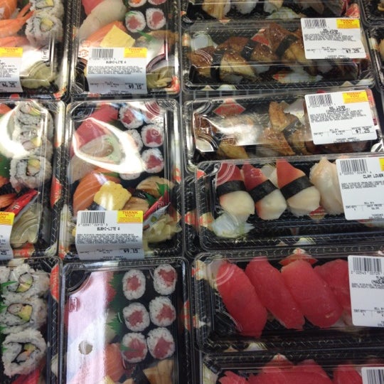 Tensuke Market - Governours Square - 34 tips from 1078 visitors