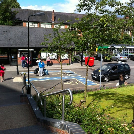Redditch Railway Station (RDC) - Train Station in Redditch